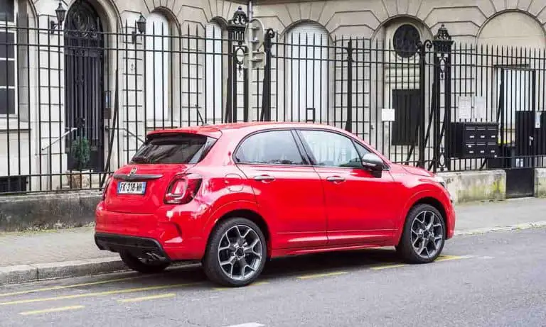 15 Great First Cars for Female Drivers (Suitable Designs) – RIDE + DRIVE