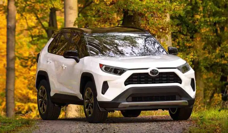 15 Best SUVs for Teens & New Drivers (Full List – 2023) – RIDE + DRIVE