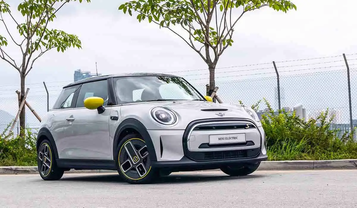 10 Best-Looking & Coolest EVs (incl. Cute, Stylish + Badass!) – RIDE + DRIVE