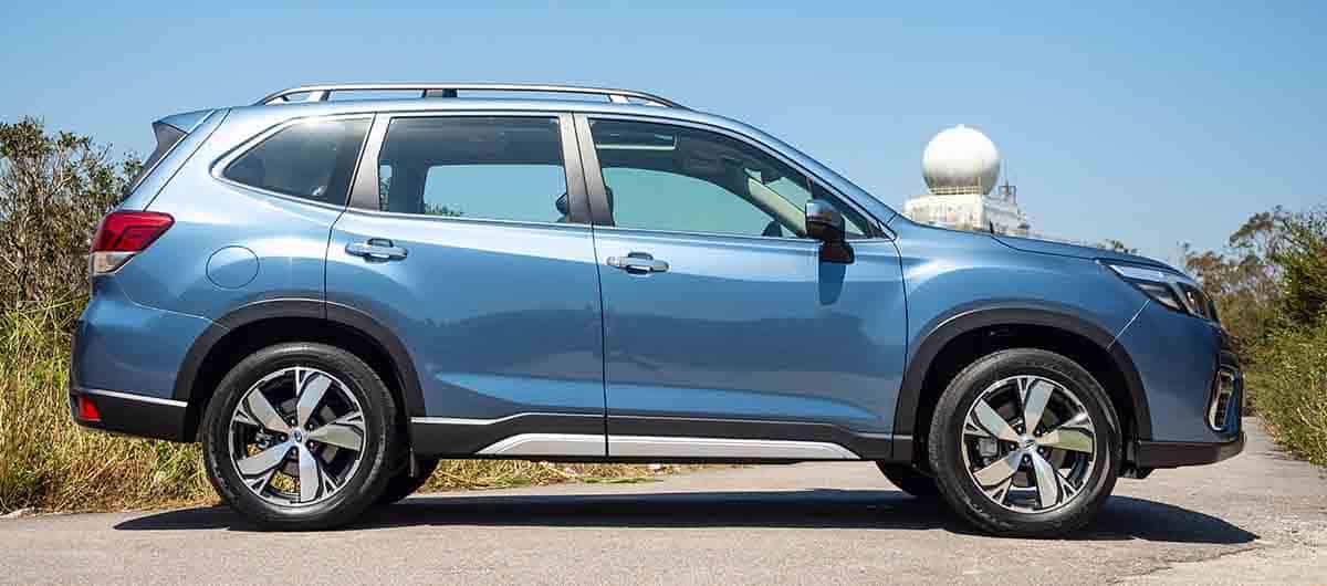 15 Perfect SUVs with Easy Entry & Exit (Senior-Friendly) – RIDE + DRIVE